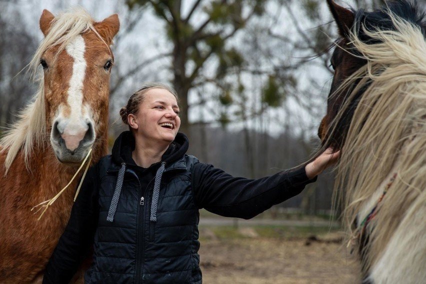 Rolnicy. Podlasie. Tak zmieniała się Emilka z Laszek, bohaterka serialu ...