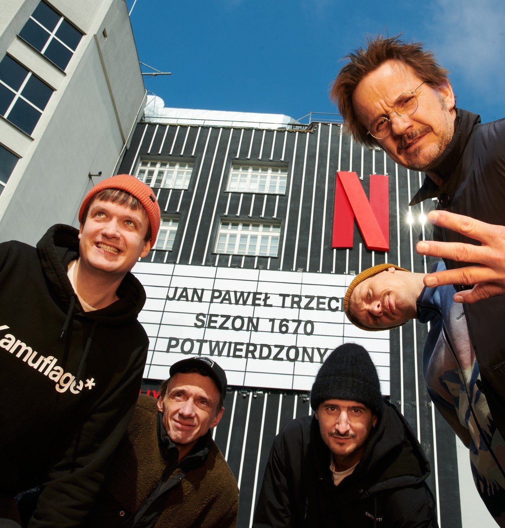 Serial 1670 sezon 3 potwierdzony: Kiedy premiera sezonu 2 | Gazeta ...