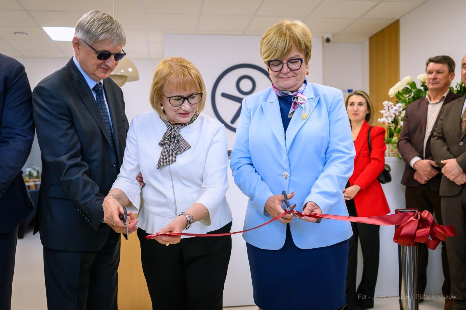 W Rzeszowie otwarto nowoczesny gabinet rehabilitacyjny | Nowiny
