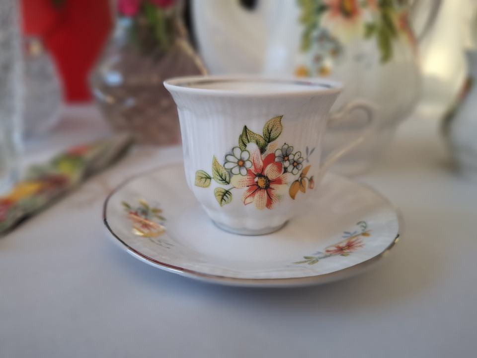 Porcelana PRL poszukiwana przez kolekcjonerów | Express Bydgoski