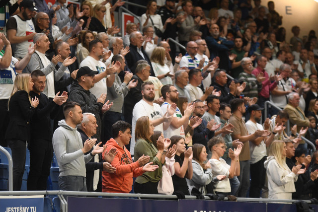 Kibice na meczu Anwil Włocławek - KB Bashkimi Prizren - FIBA Europe Cup ...