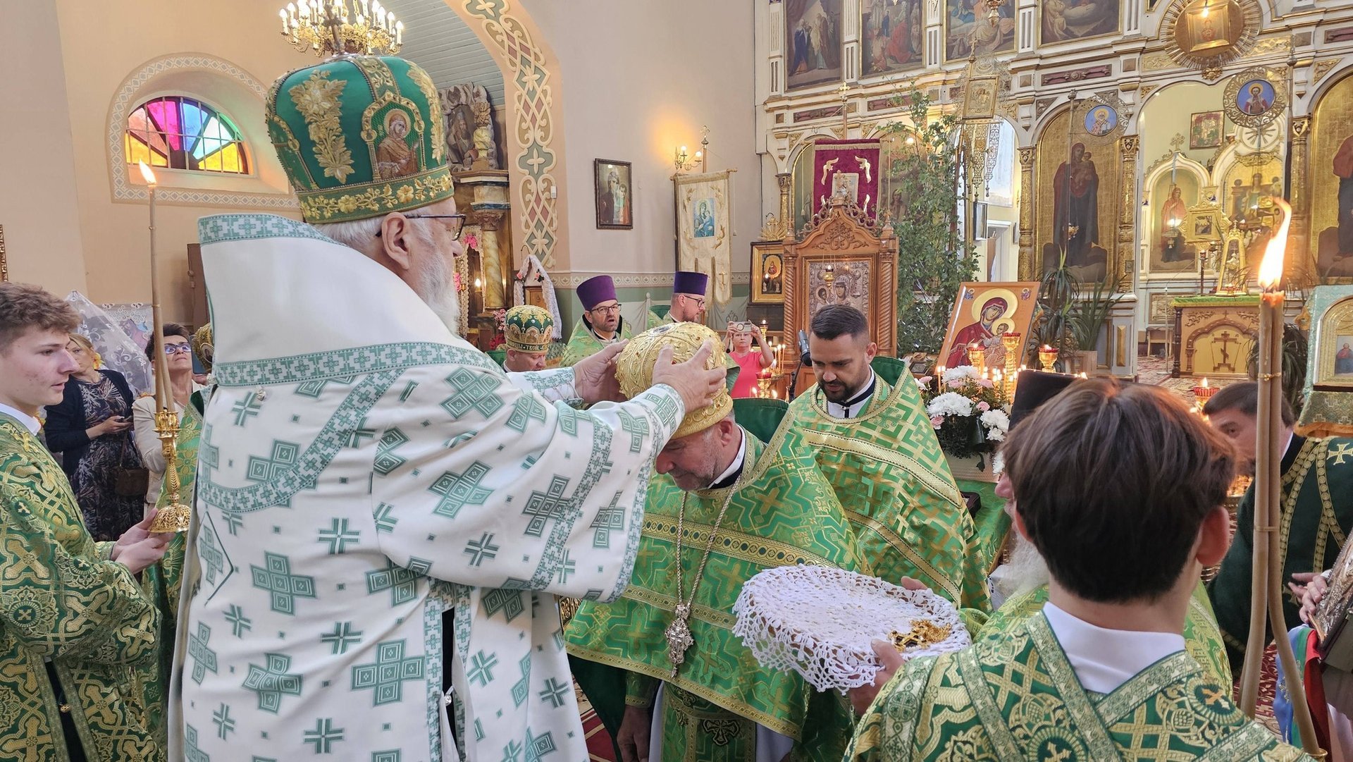 Uroczystości ku czci Świętego Ducha – święto parafialne w cerkwi w ...