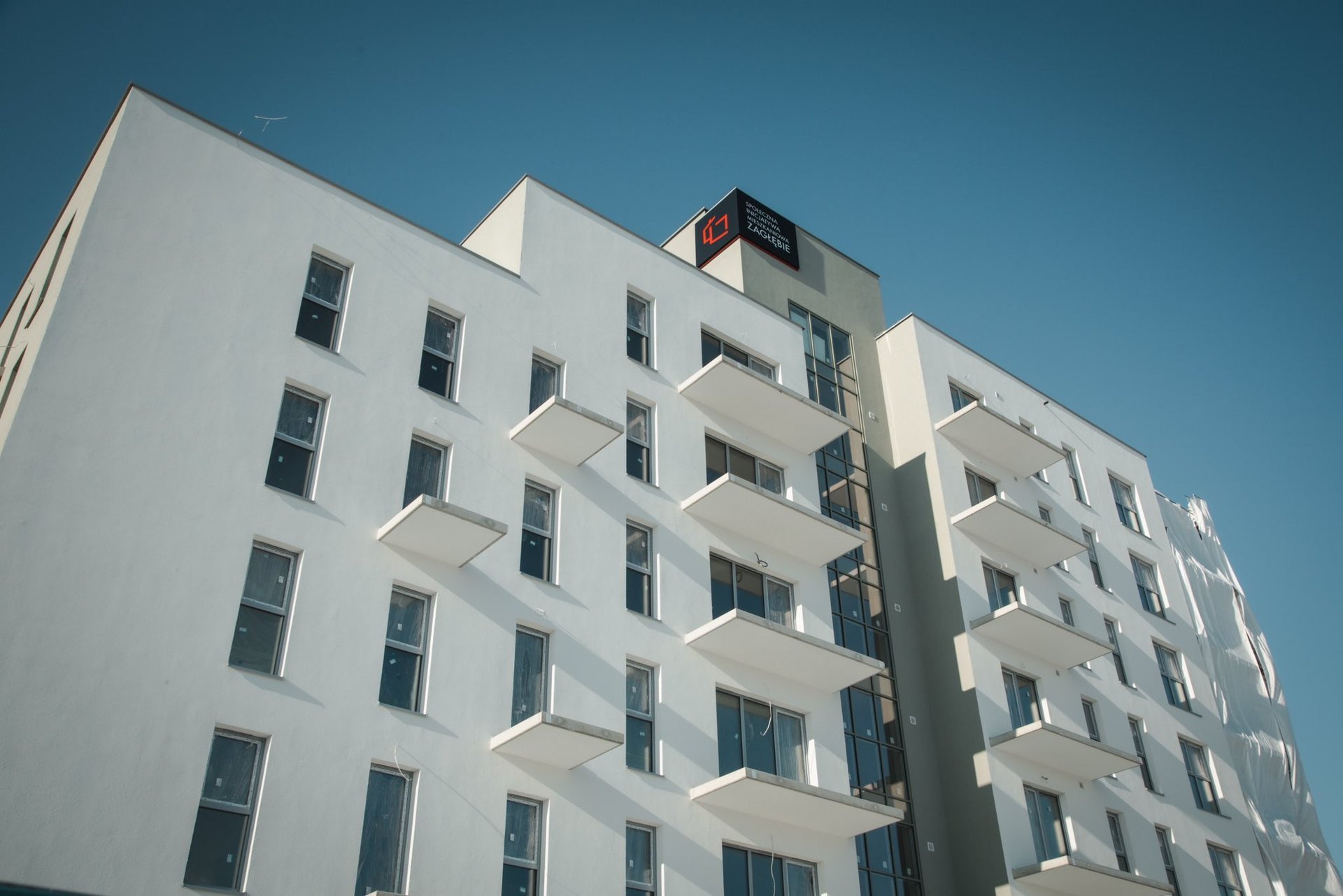 Afera wokół wykupu mieszkań w SIM. Najemcy czują się oszukani. O co ...