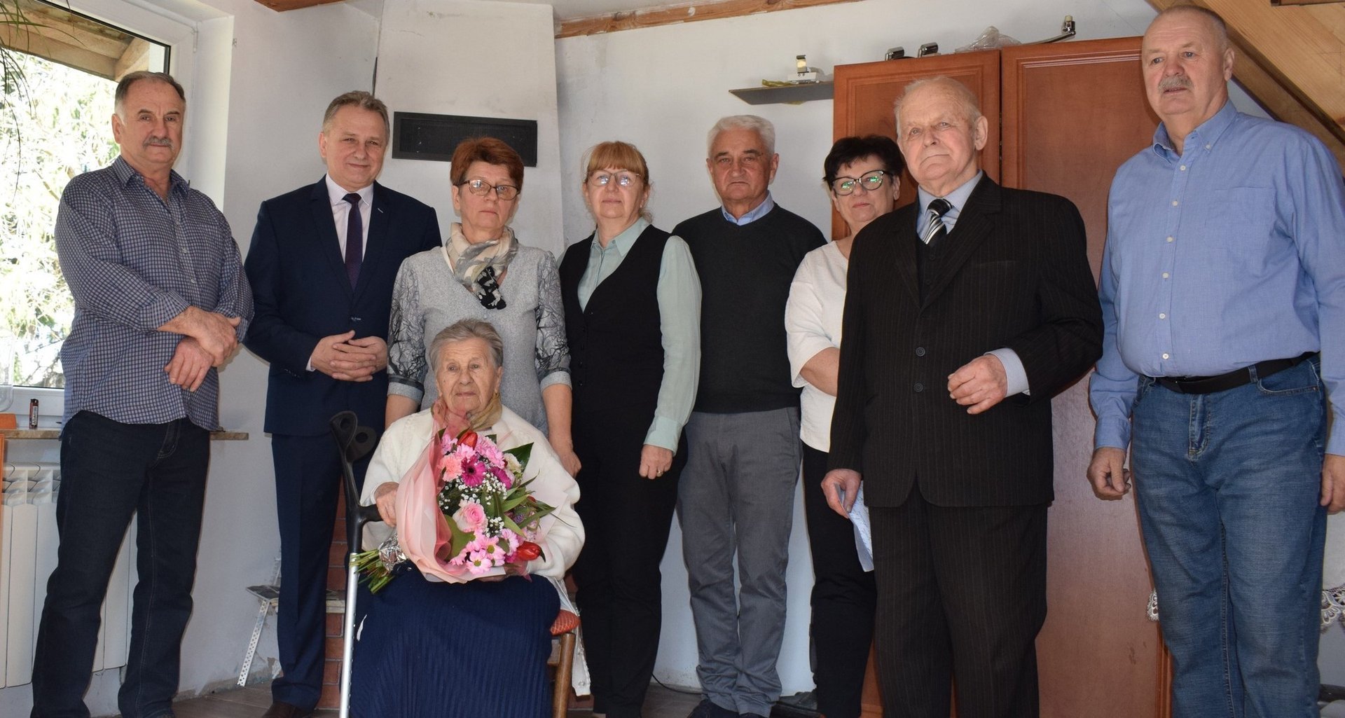 200 lat! Pani Janina świętowała swoje setne urodziny. Zdjęcia | Kurier ...