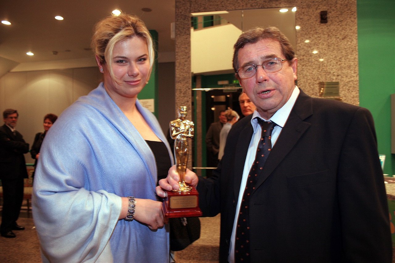 Agata, jedyna córka Janusza Gajosa oraz w środku jego wnuk | Gazeta ...