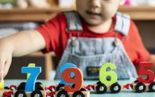 „200 000 Plus” za urodzenie dziecka od 1 stycznia 2027 r.. Koniec z 13 ...