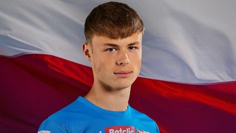 Wychowanek Klubu Sportowego Smyków Jakub Zbróg został powołany do ...