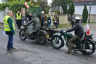 Zabytkowe motocykle na rajdzie HUBAL 2026 w Opocznie. Wspaniałe maszyny ...