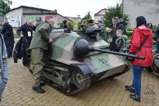 Zabytkowe motocykle na rajdzie HUBAL 2026 w Opocznie. Wspaniałe maszyny ...