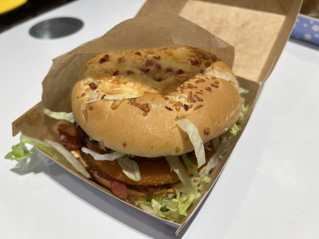 Burger Drwala 2025 w Macu od kiedy? Kultowa kanapka Z McDonald's wraca ...