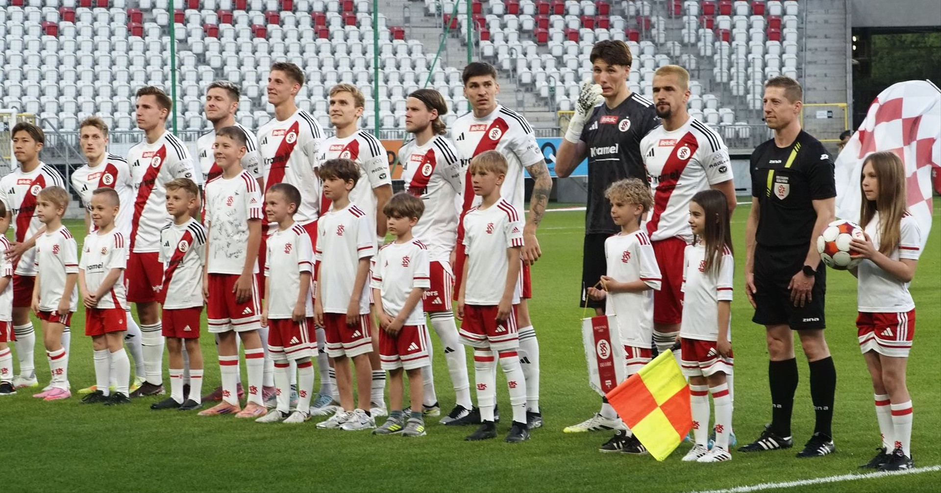 ŁKS nie przedłuży kontraktów z tymi piłkarzami. A jest ich wielu ...