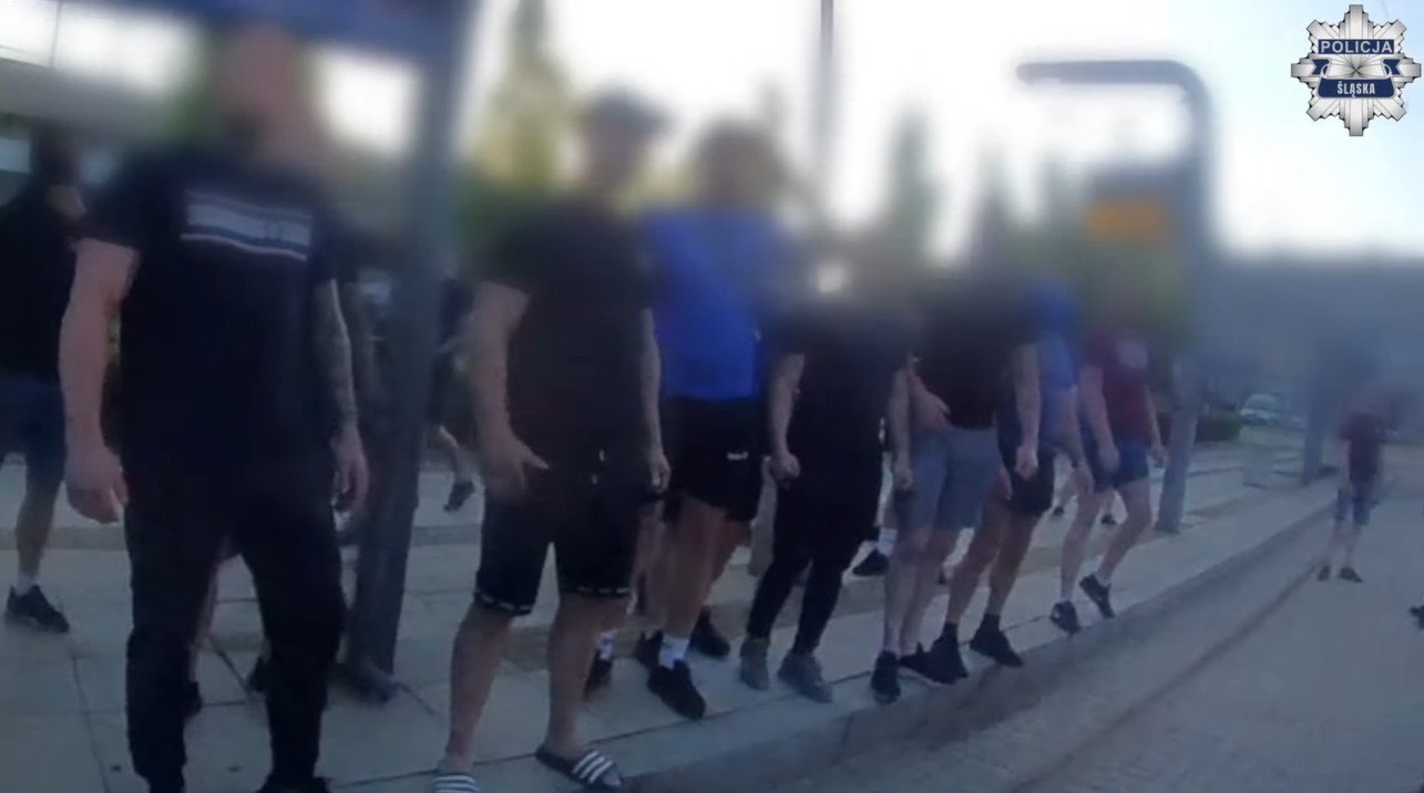 Ustawka kiboli na Śląsku? Chcieli roznieść Rynek w Chorzowie ...
