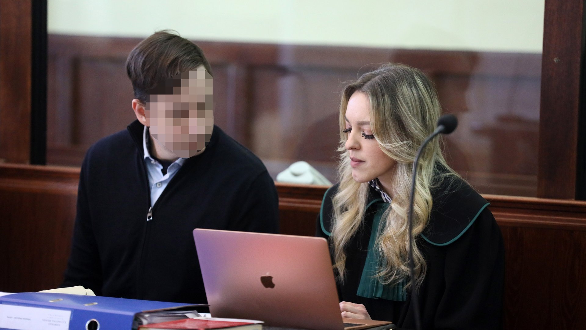 Obrończyni Sebastiana M.: dostałam informację o śmierci mojego klienta ...