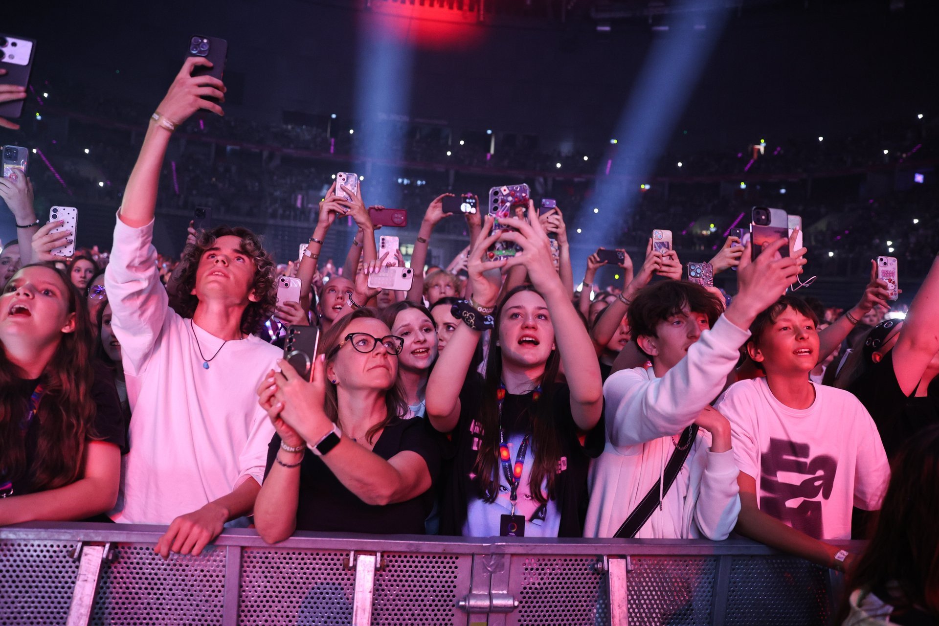 Festiwal Ekipy 2026 w Krakowie. Na scenie popularni influencerzy, a pod ...