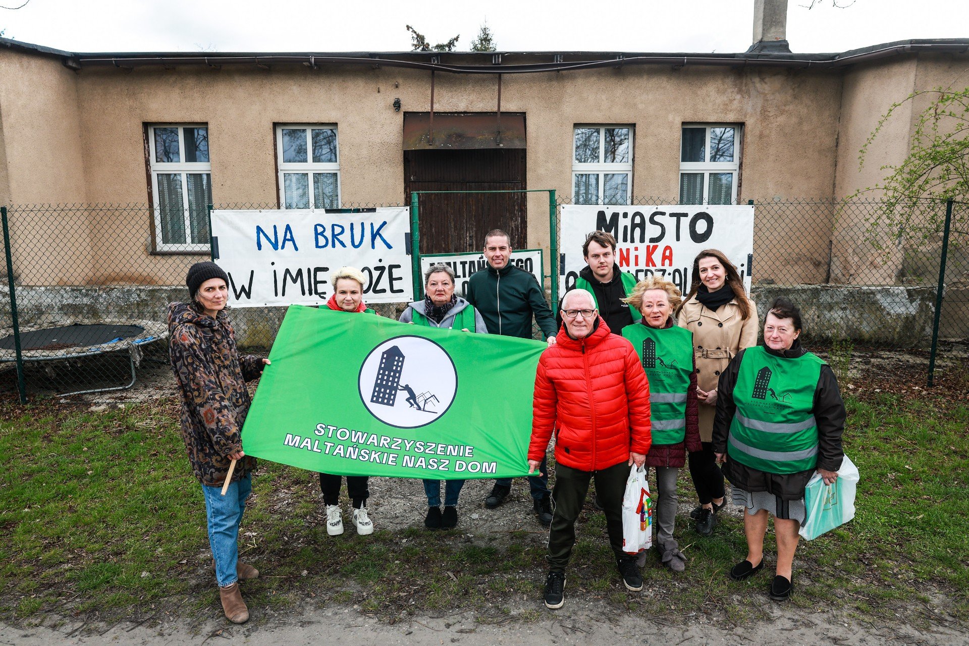 Na bruk w imię Boże. Osiedle Maltańskie w Poznaniu walczy o przetrwanie ...