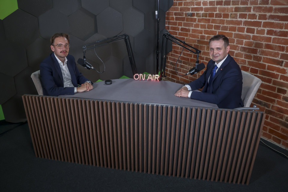 Potrzebujemy inżynierów, a nie influencerów. Michał Jaros o tajwańskiej ...