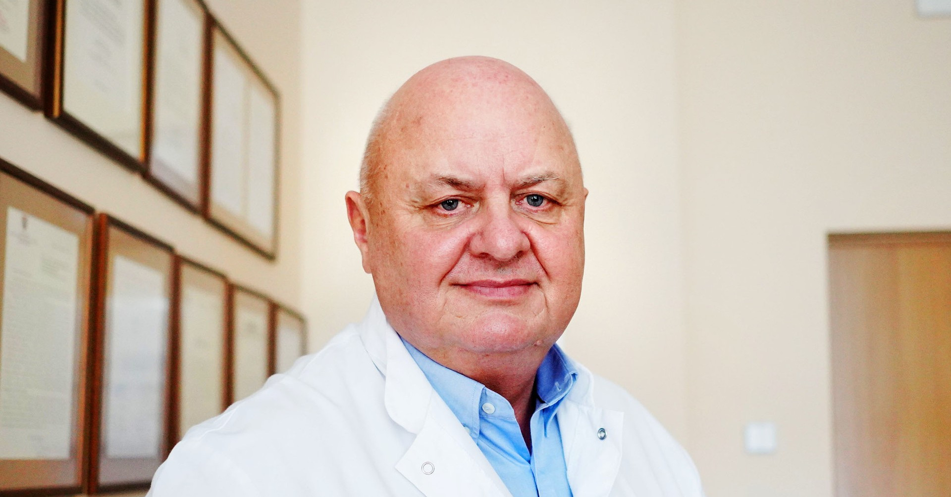 Prof. Wojciech Golusiński znów operuje w WCO Poznań. Spór trwa ...