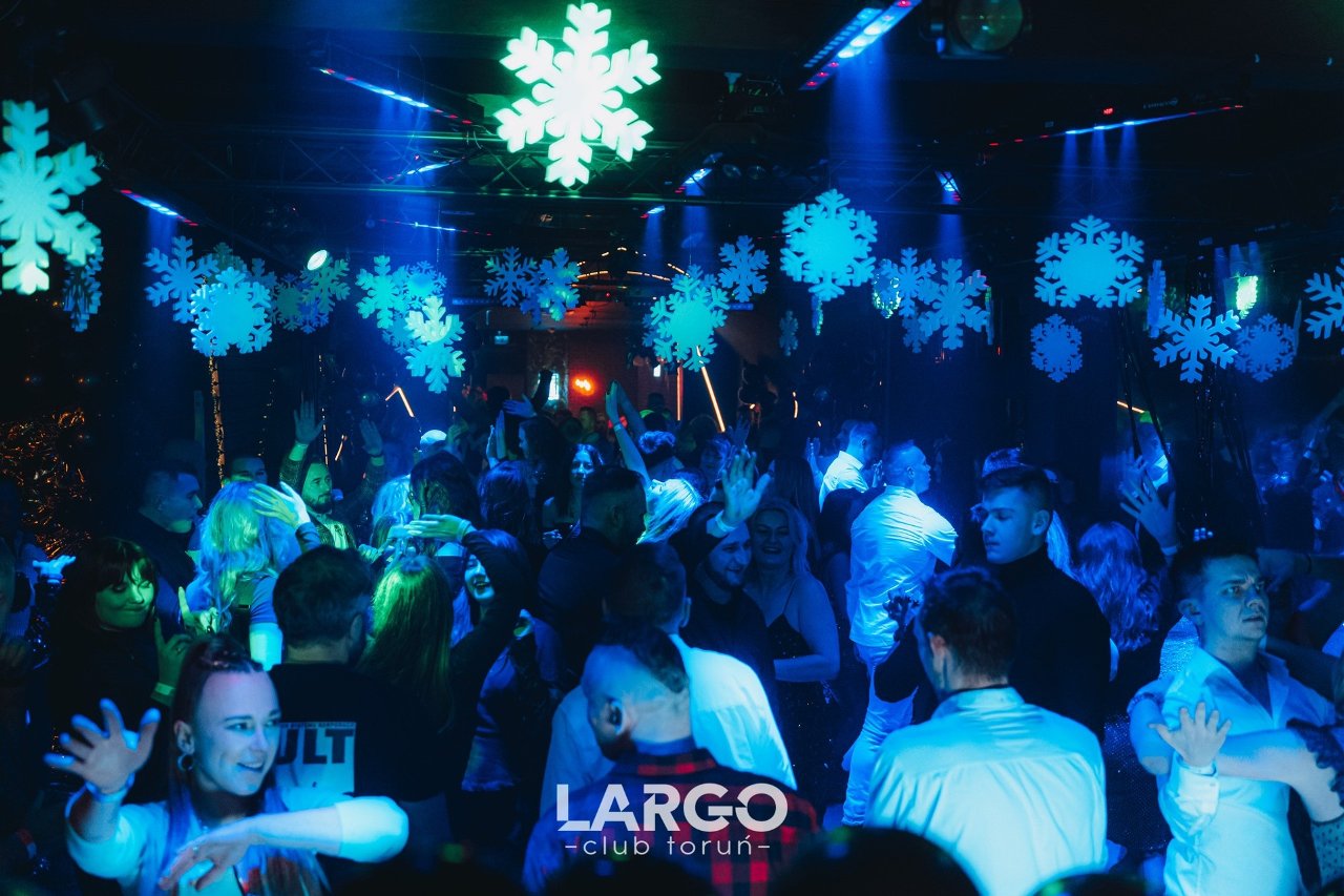 Sylwester 2025 w Largo Club Toruń. To była noc pełna tańca i muzyki w ...