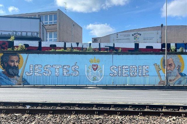 Mural Kawu z herbem Poznania został zamalowany. Wzbudził zachwyt, ale ...