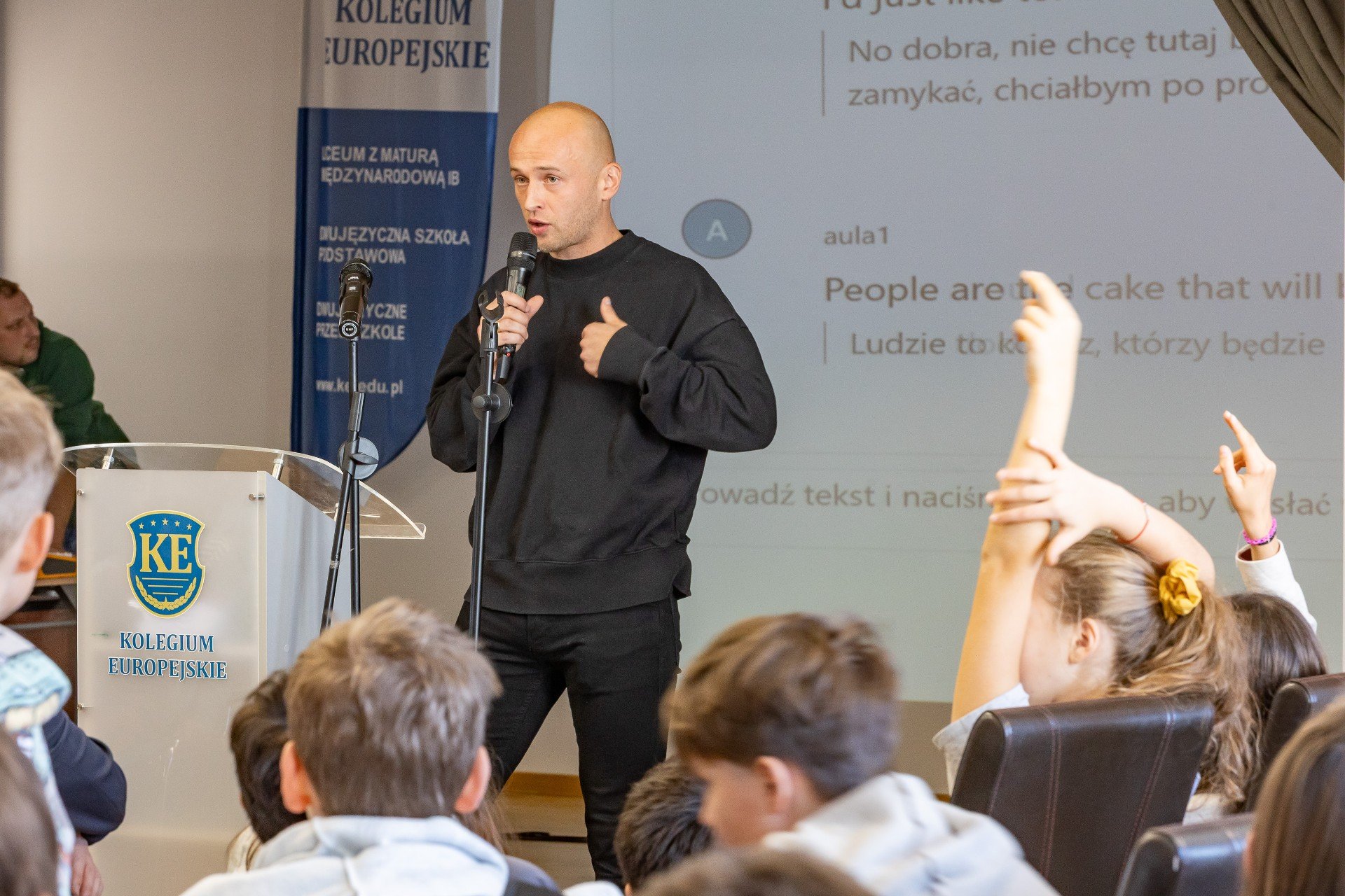Michał Pazdan w ogniu pytań. Piłkarz Wieczystej spotkał się z uczniami ...