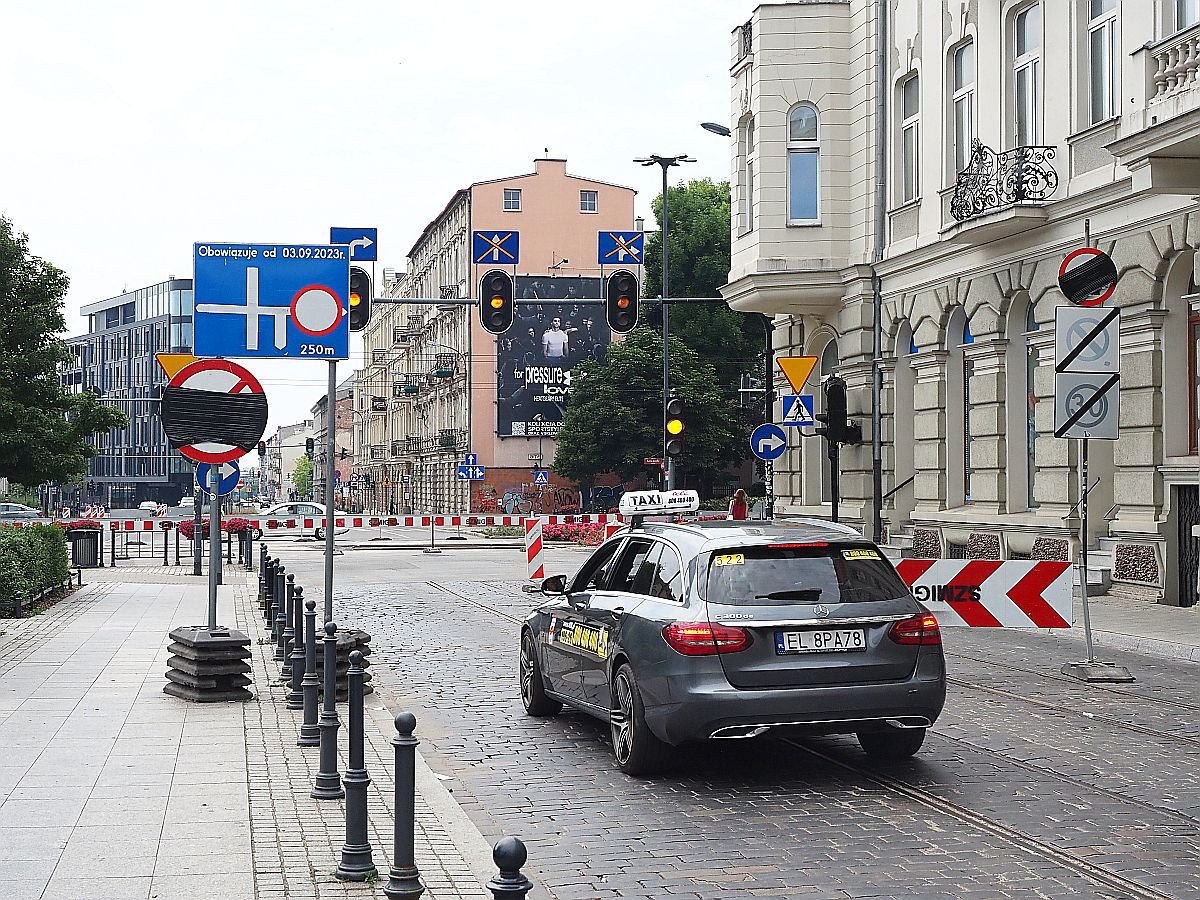 Za nami pierwsze weekendowe utrudnienia w centrum Łodzi. Ruszył remont ...