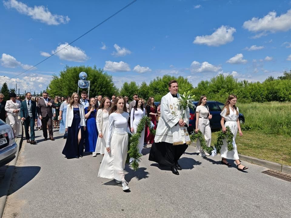 Ksiądz Jakub Sobótka odprawił Mszę świętą prymicyjną w swojej parafii ...
