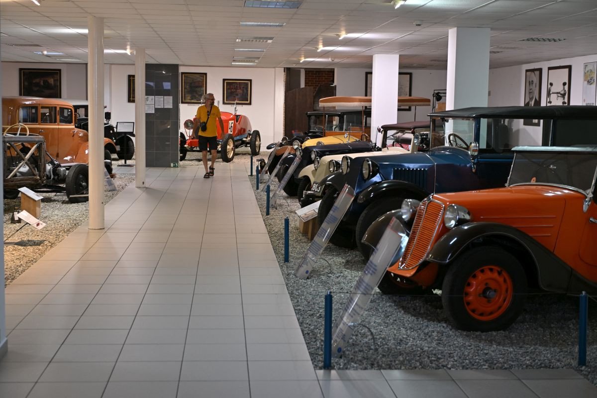 Porsche to Tatra? Jak inżynier z Czech wpłynął na historię światowej ...