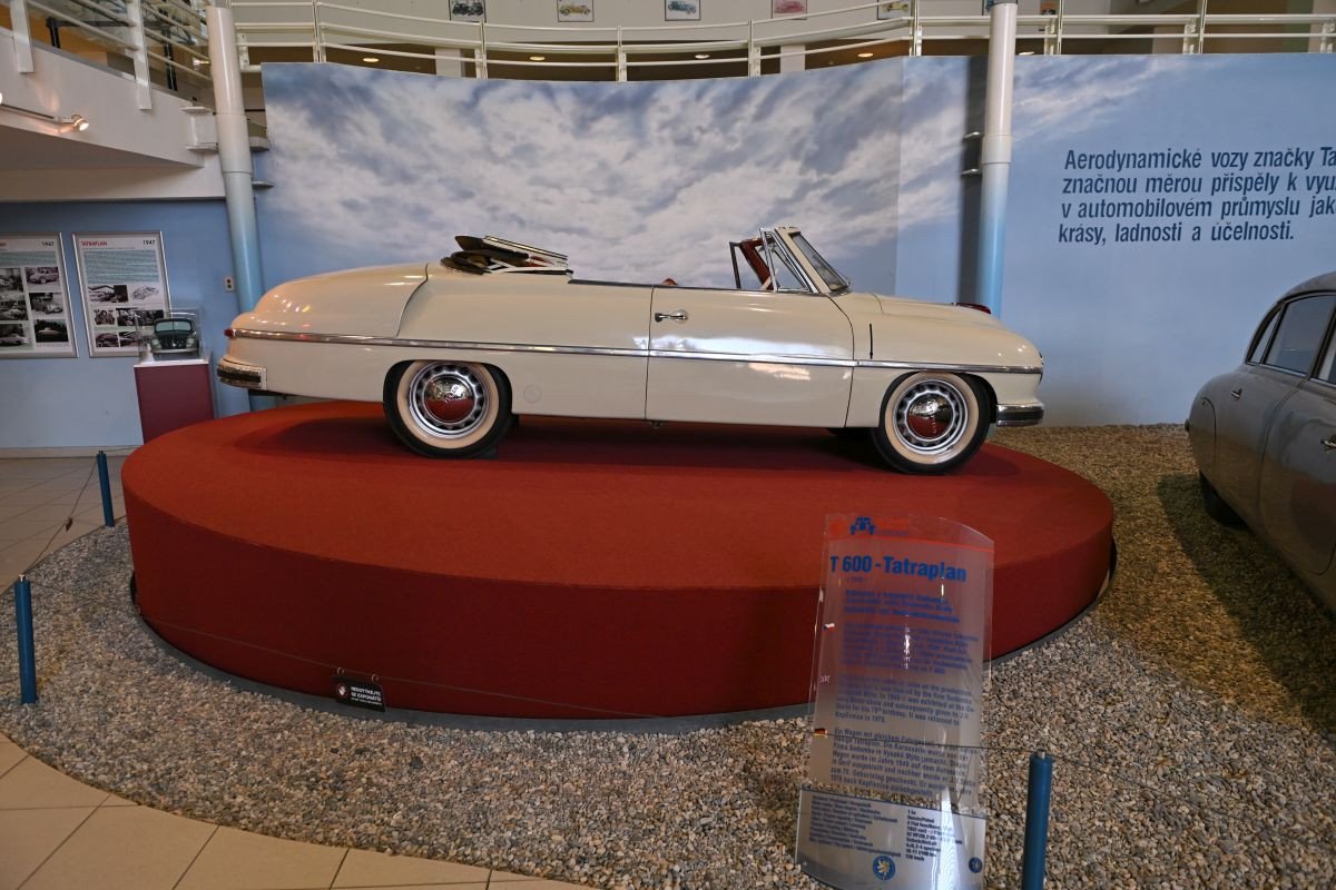 Porsche to Tatra? Jak inżynier z Czech wpłynął na historię światowej ...