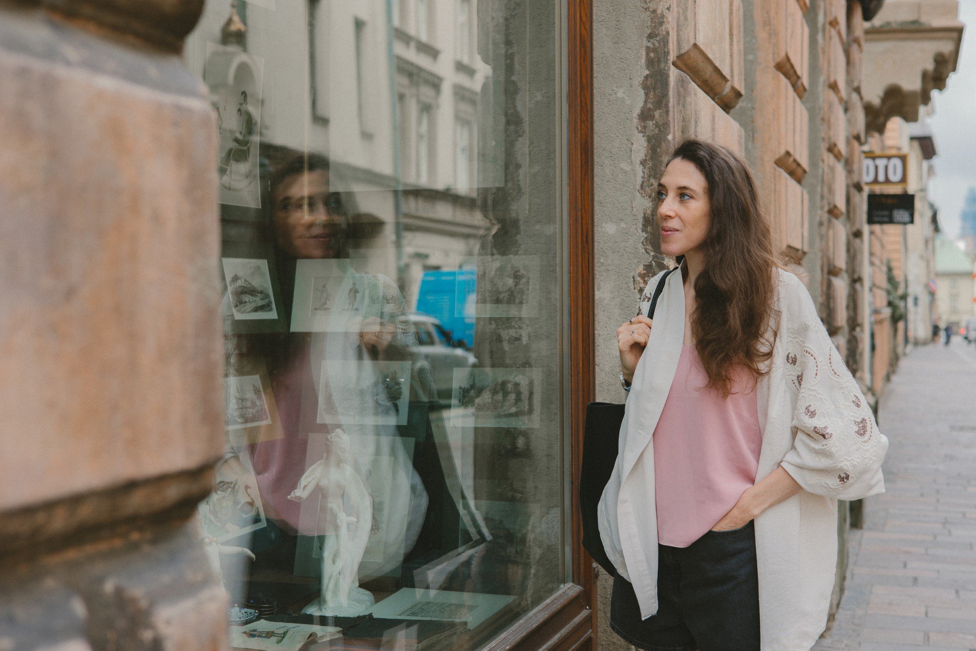 Emily Rand-Przykaza: W świecie, który ciągle chce od nas więcej, uczmy ...