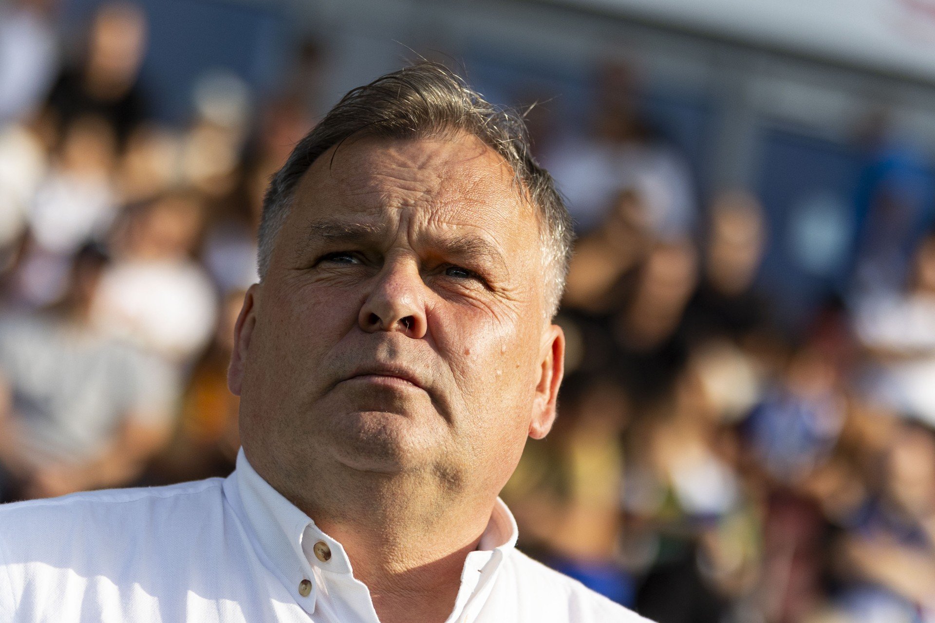 Trener Puszczy Tomasz Tułacz miał wypadek. Jego stan jest dobry ...