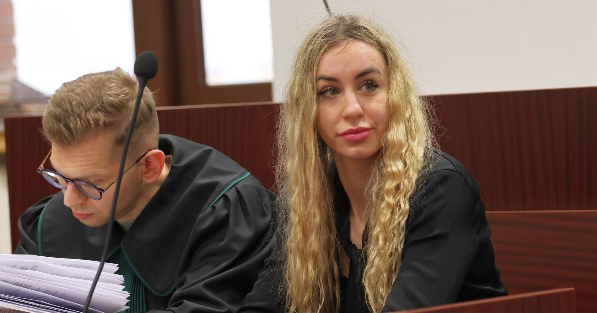 Jest wyrok dla "policjantki spod kołdry". Kinga Bogacz winna, ale bez ...
