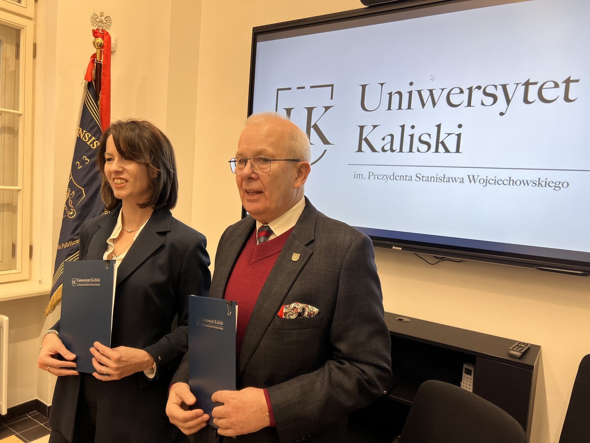 Uniwersytet Kaliski coraz szerzej otwiera drzwi przed studentami prawa ...