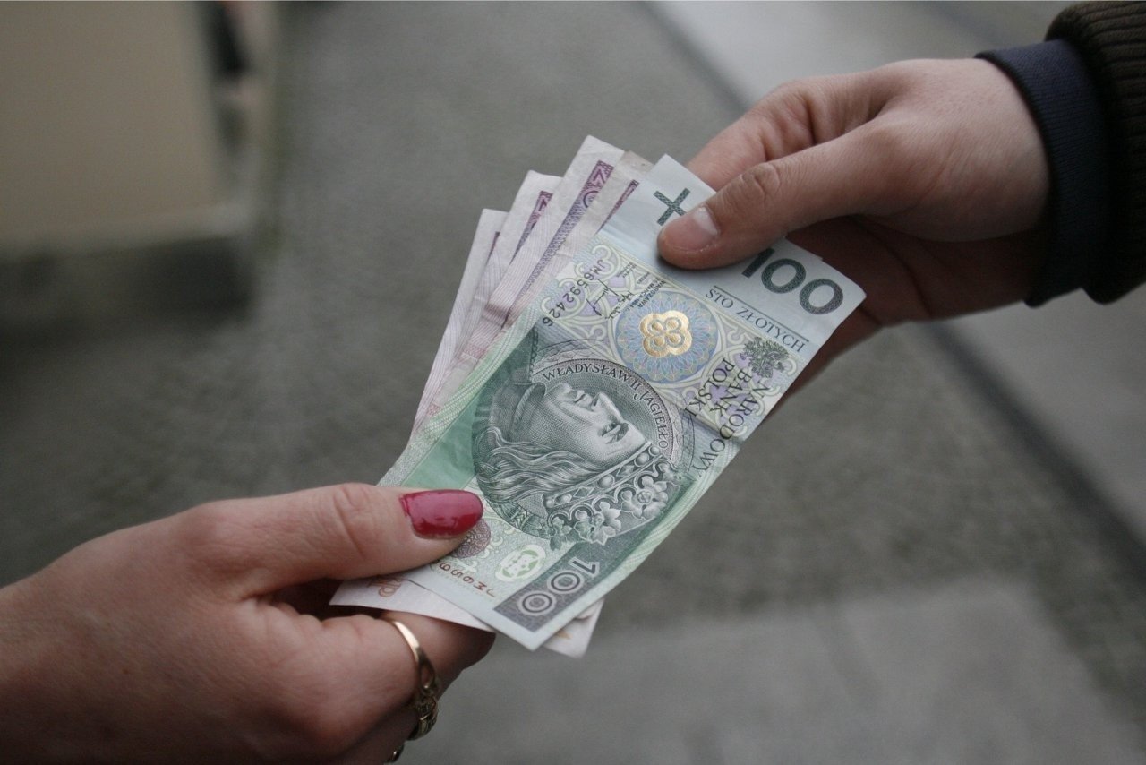 Wymień te banknoty do końca maja. Inaczej stracą ważność. Masz je w ...