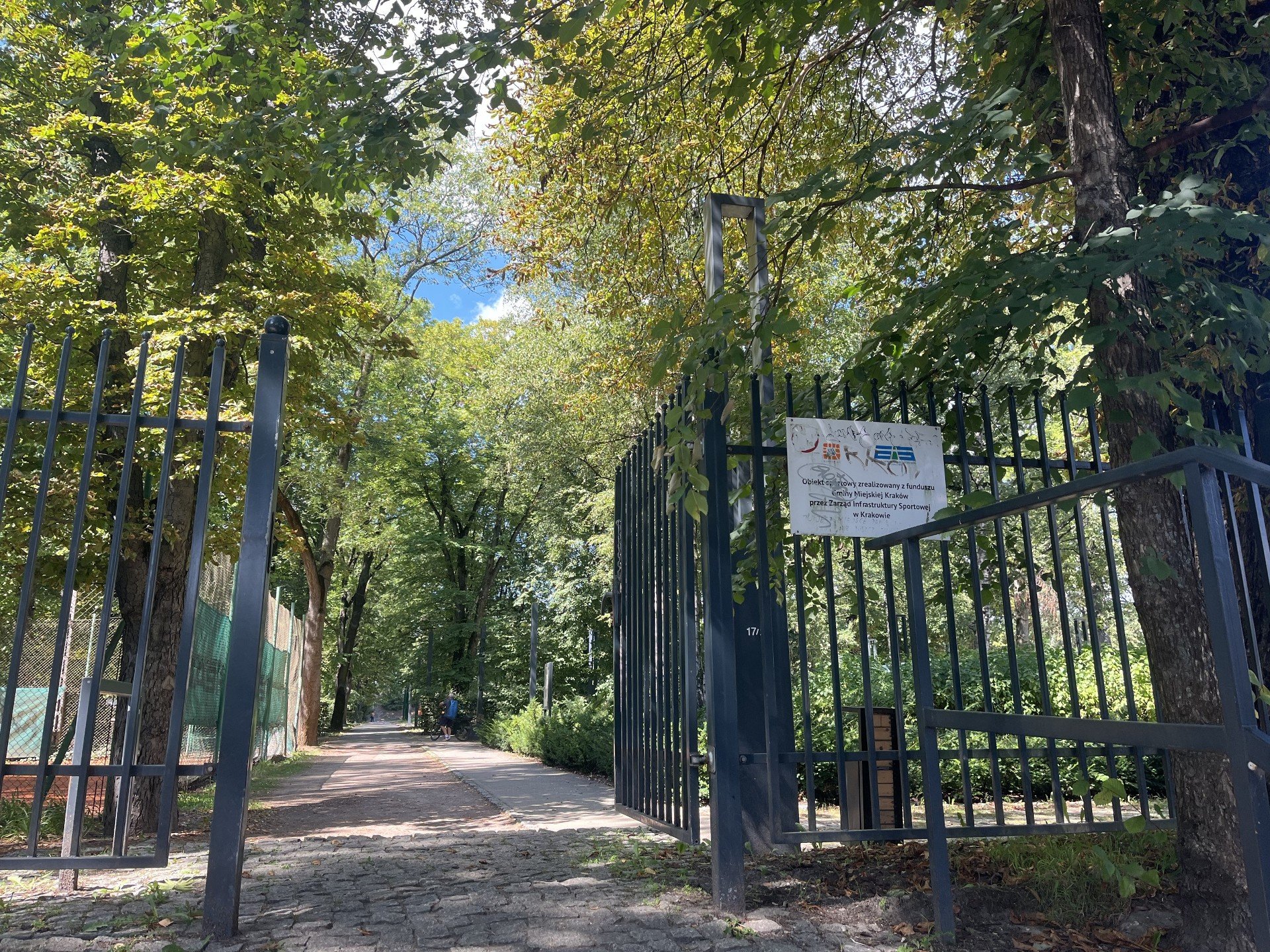 Kraków ma najdłuższy park w Polsce. Tu można odpocząć po pracy i szkole ...