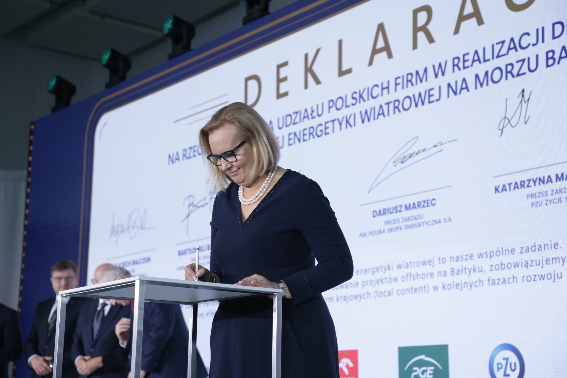 Polscy przedsiębiorcy w łańcuchu dostaw morskiej energetyki wiatrowej ...
