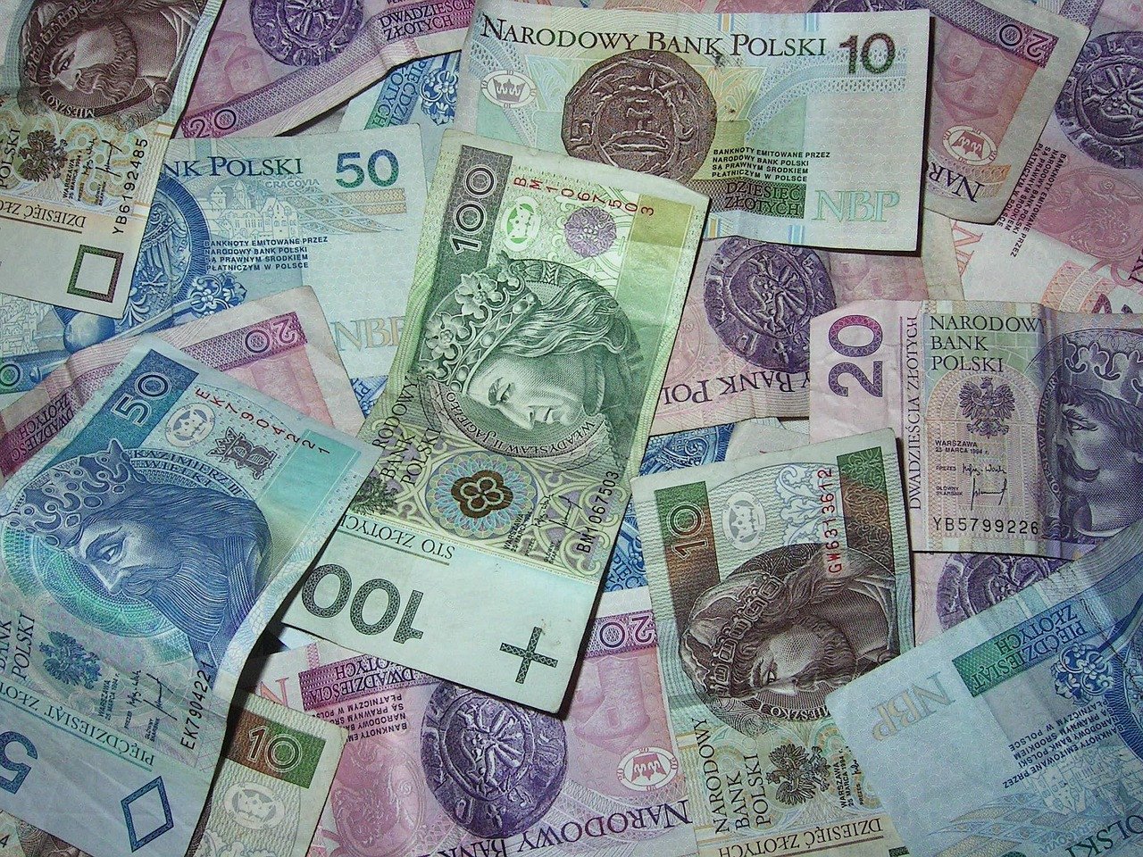Płaca minimalna w 2027 roku. Taką kwotę zaproponował właśnie rząd. Mamy ...
