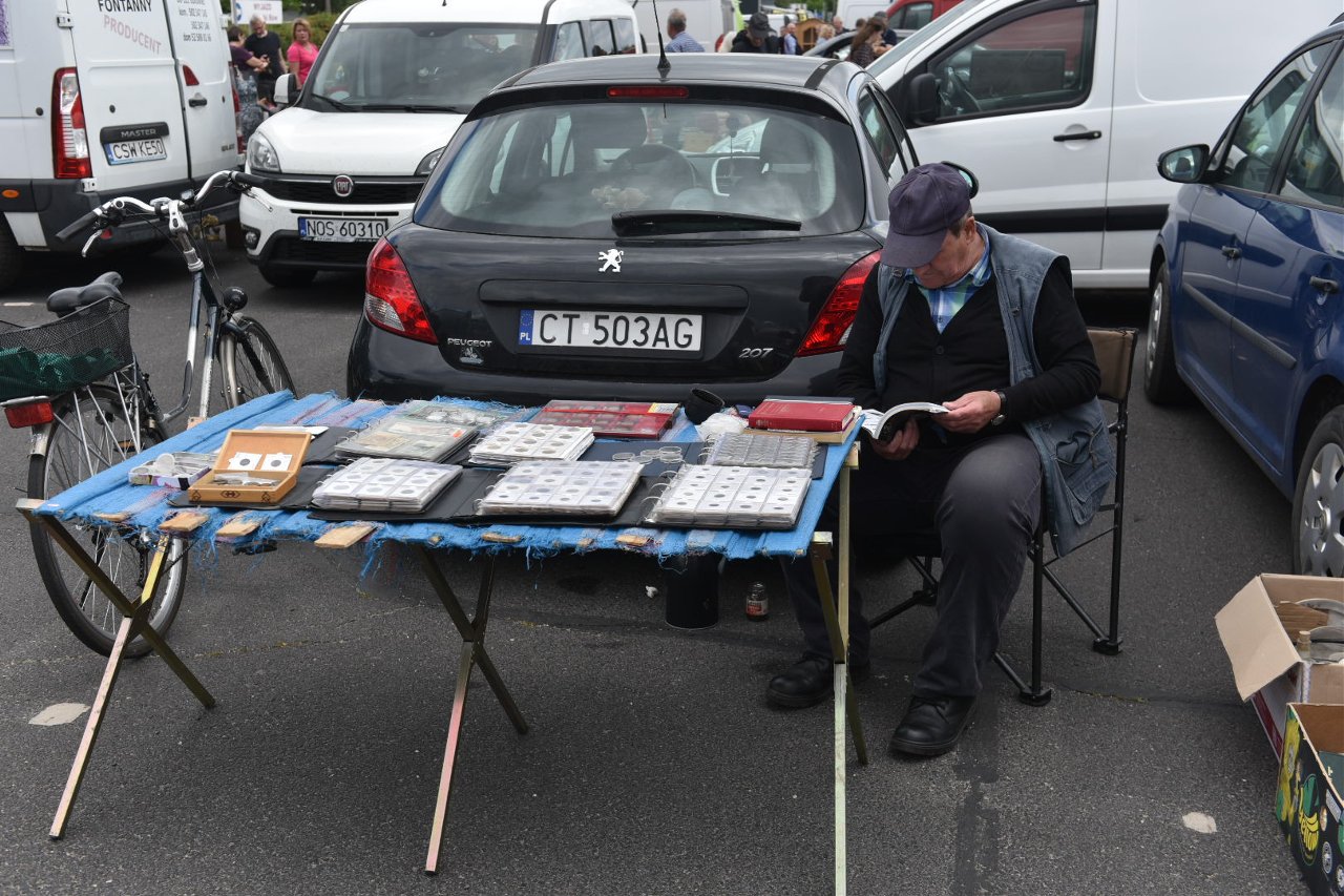 Pchli targ w Toruniu | Nowości Dziennik Toruński