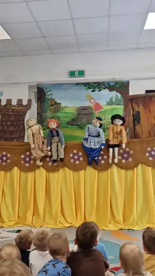 Teatralne emocje w Żłobku Miejskim „Maluch” w Brzezinach | Skierniewice ...