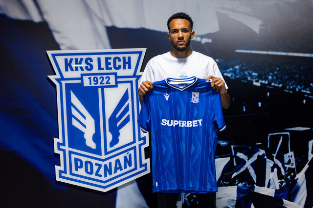 Alex Douglas nowym piłkarz Lecha Poznań! "Lubię twardy styl gry" | Głos ...