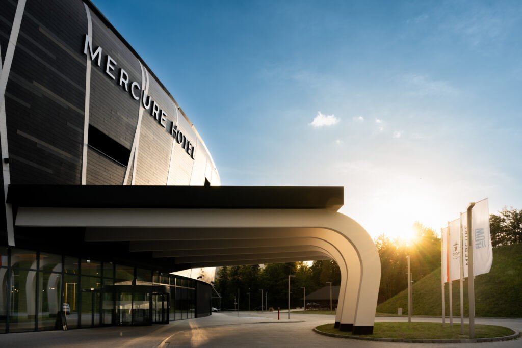 Mercure Szczyrk Resort: Ceny na ferie 2026. Ile kosztuje nocleg w ...